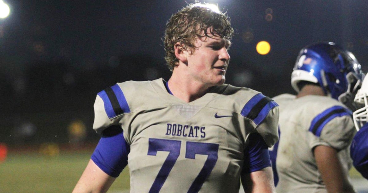 Dream offer for '22 OT Carter Edwards