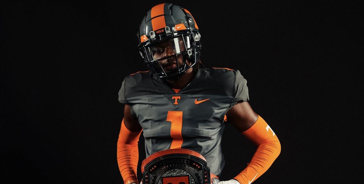 Highly ranked Tennessee cornerback target sets commitment date