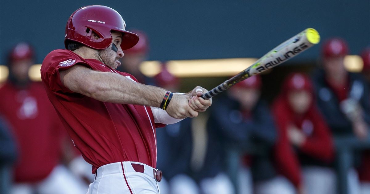 Holcombe delivers walk-off win for Alabama baseball over MSU