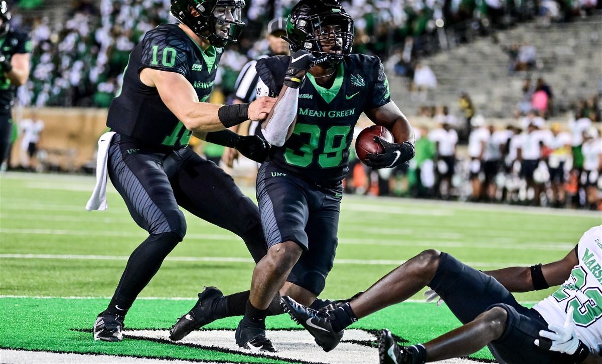 Family, faith push walk-on Ayo Adeyi in breakout games