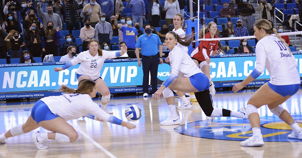 Photos: Volleyball fights off Fairfield to advance in the NCAA tournament