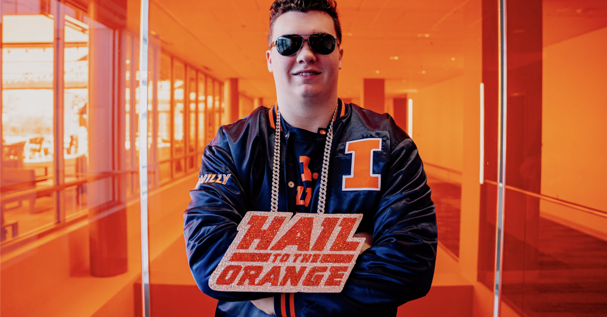 Two-star OL Zach Barrett commits to Illini as preferred walk-on: 'I ...