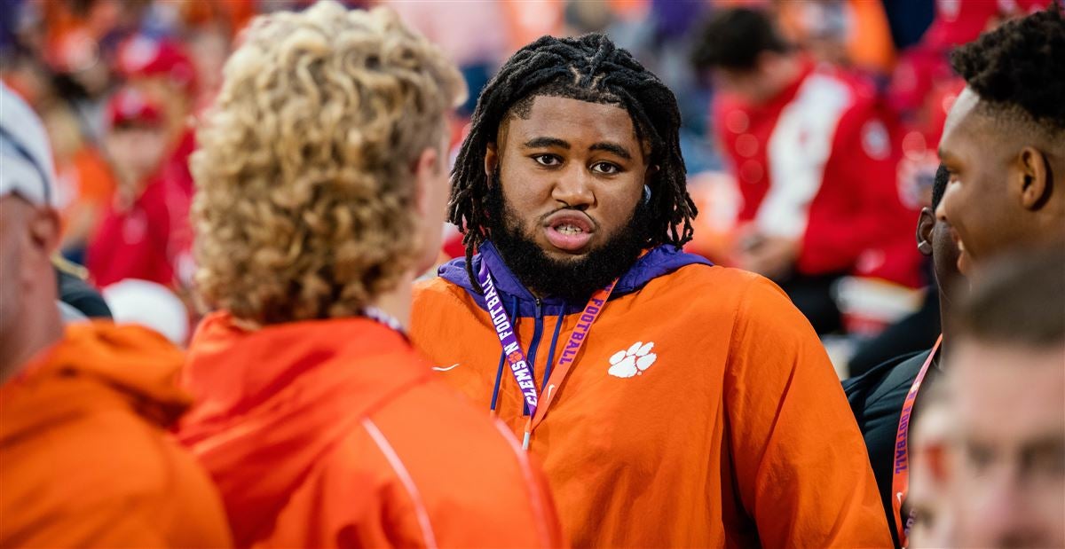 Top 100 DL knows when he's returning to Clemson