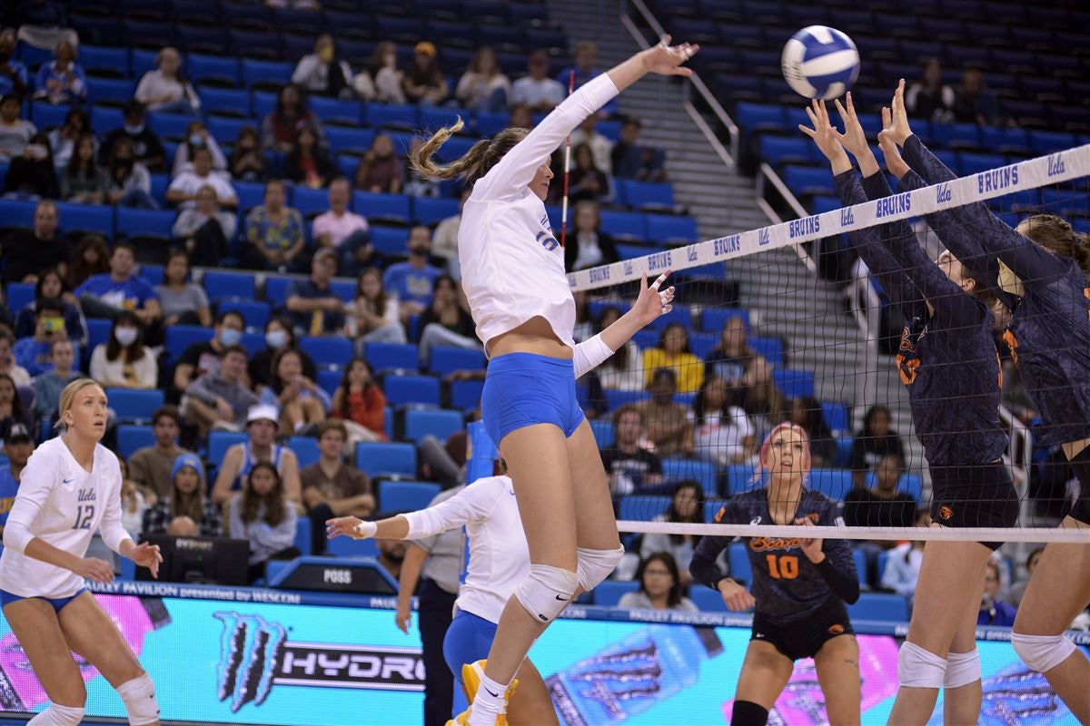 Photos: Women's Volleyball gets its first home win of the season over ...