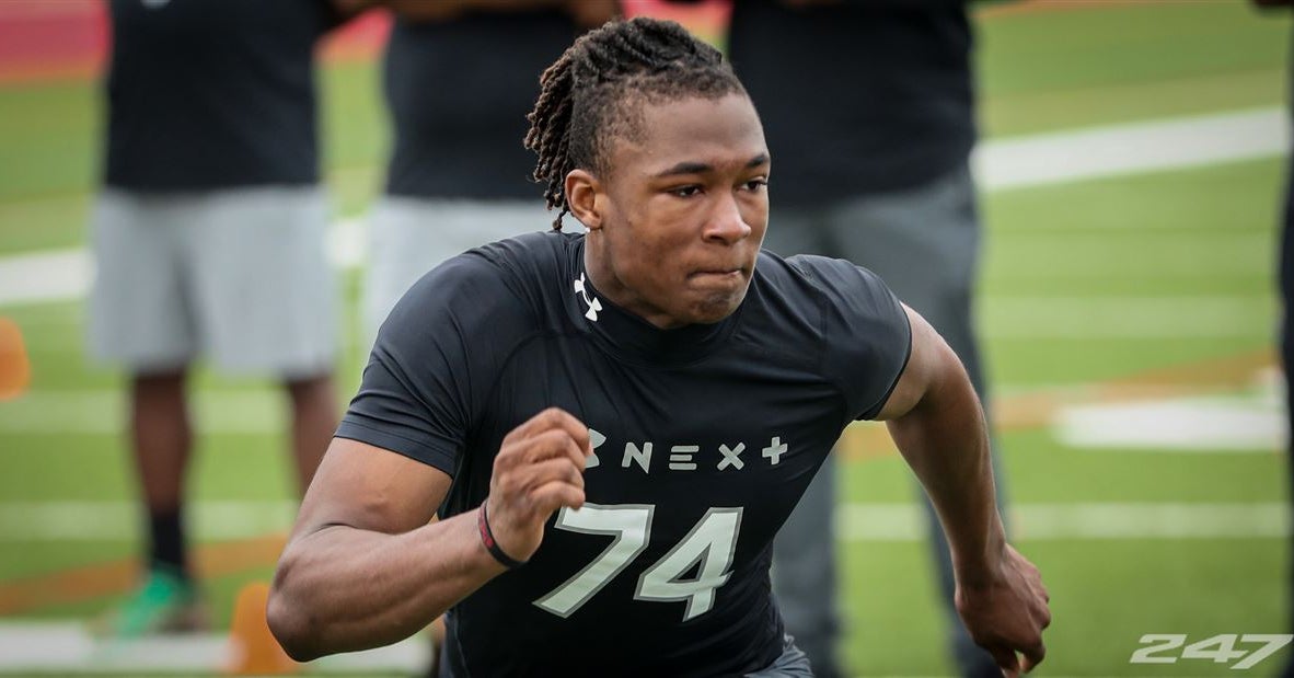 WATCH: New Penn State EDGE commit Daniel Jennings does it all in ...