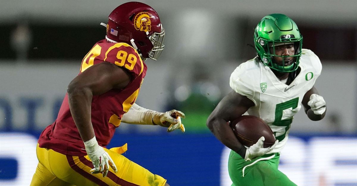 Oregon RB Sean Dollars enters transfer portal