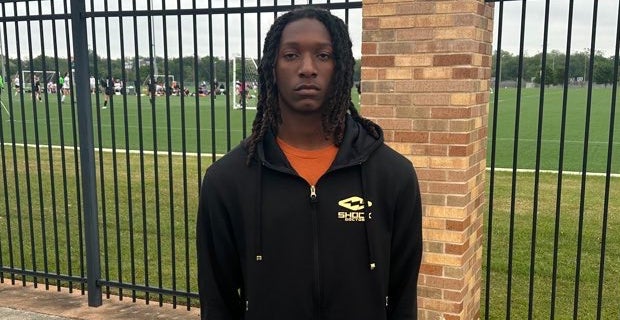 In-state DB Kade Phillips feels like a priority at Texas