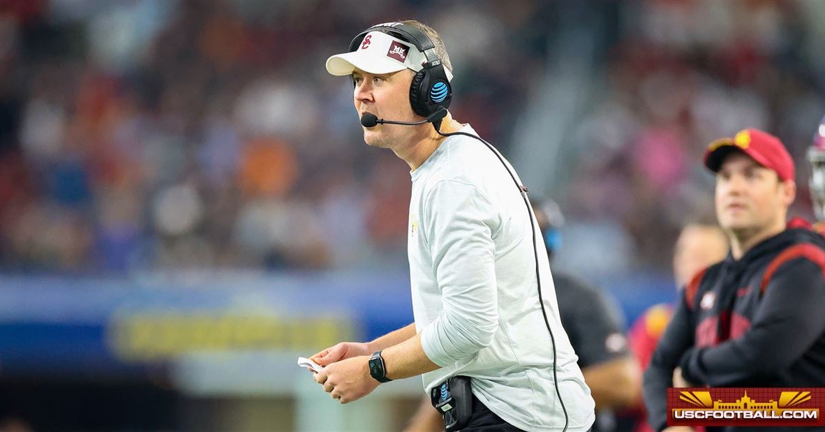 CBS ranks USC's Lincoln Riley as the No. 1 coach in the Pac-12