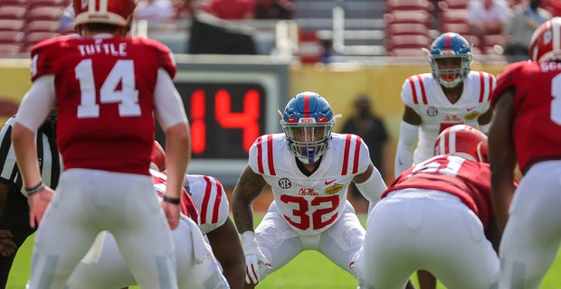 Jacquez Jones: “We’re trying to go to the playoff next year.”