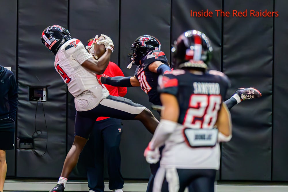 Spring Game: Photo Gallery 2, A Closer Look