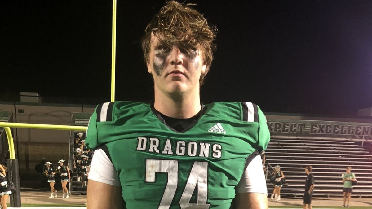 Southlake Carroll offensive tackle Drew Perez remains committed to the ...