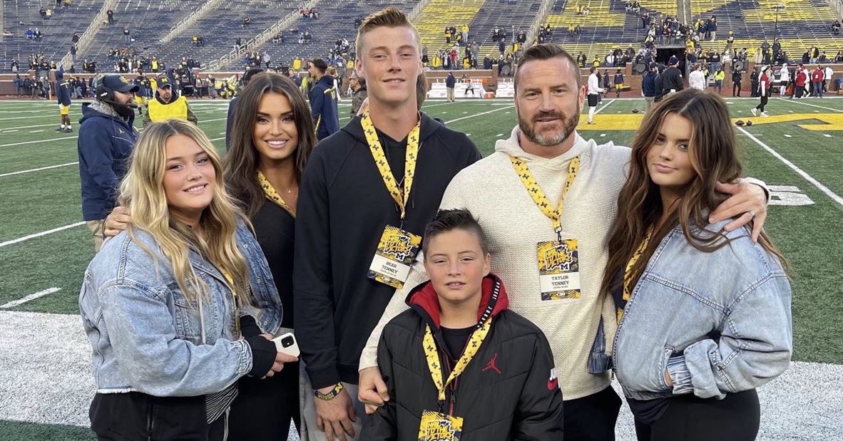 Rising 2025 TE Bear Tenney raves about his weekend visit to Michigan