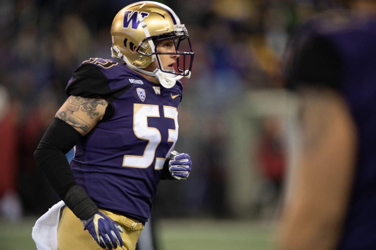 Salute to the Washington Huskies Football Senior Class