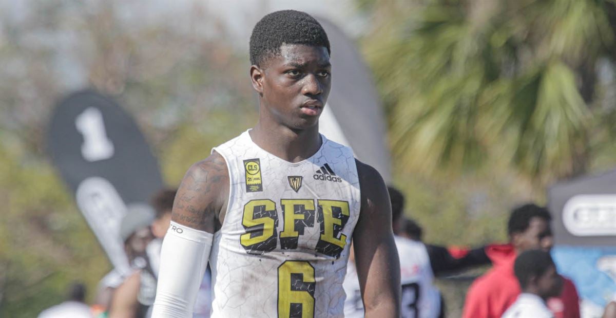 Twitter reacts as DB Ryan Turner commits to Ohio State