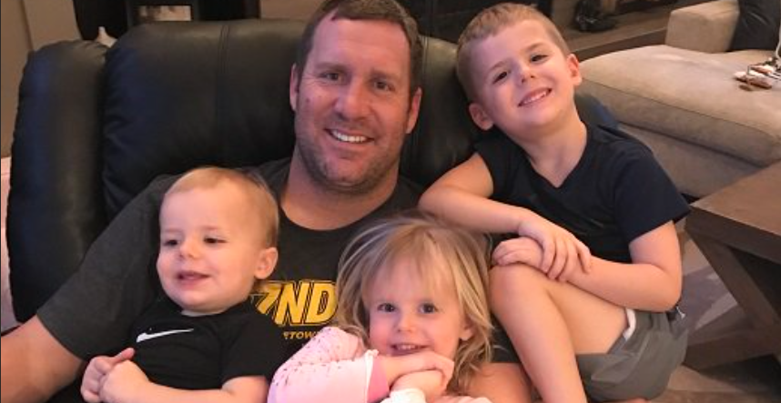 Ben Jr. chants James Conner's name during catch with Dad