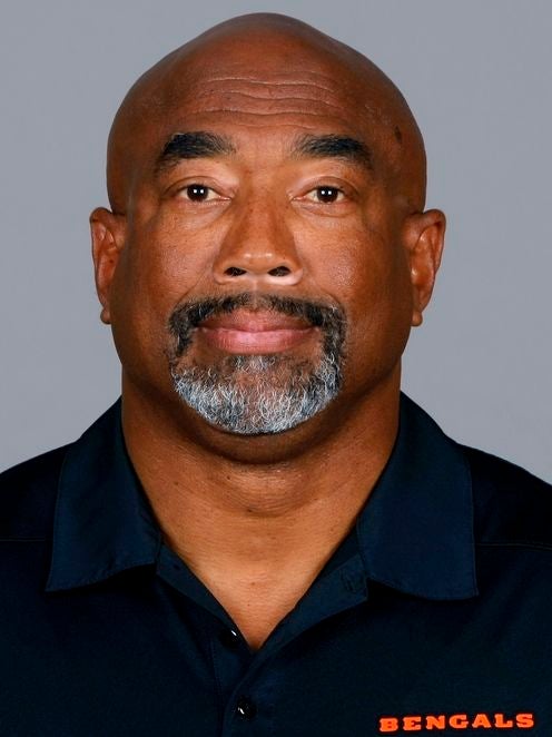 Jonathan Hayes, Tight Ends Coach (FB), Cincinnati Bengals