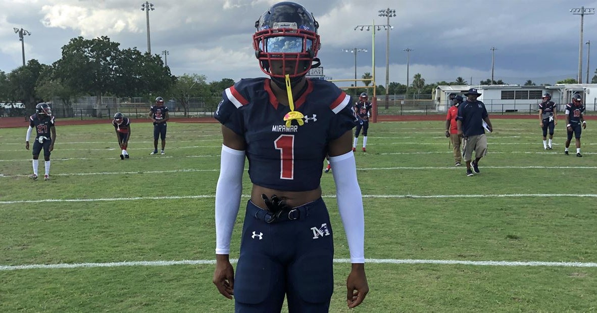 S Darius Thomas has workout for Miami coaches