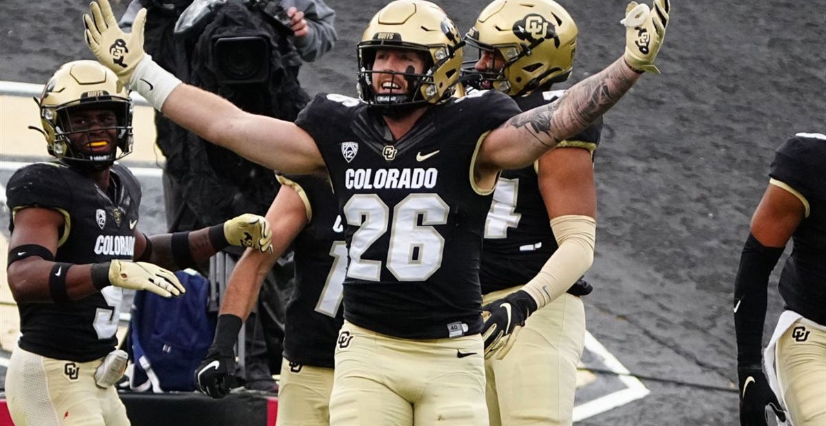 Washington Game Balls: Carson Wells has grand home finale