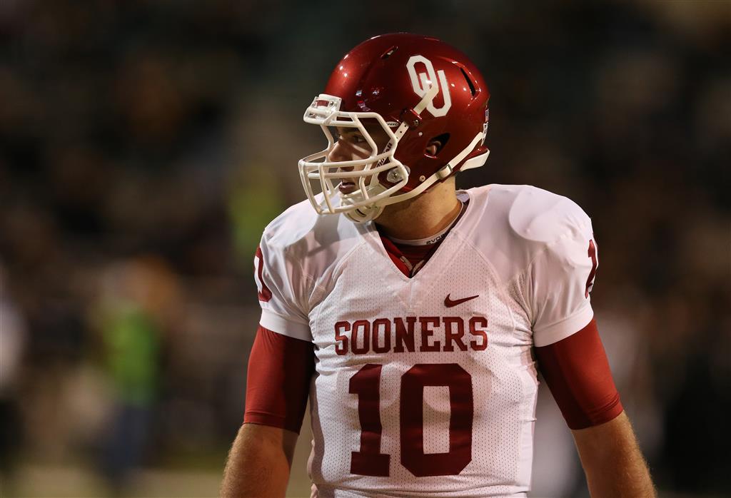 Bell Shows Off New Blocking Skills in Video