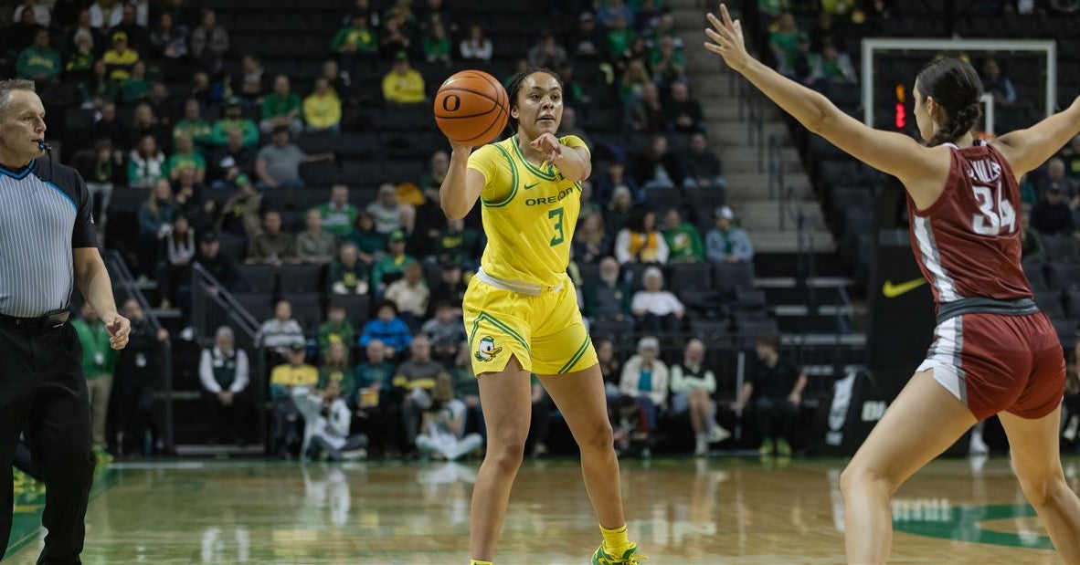 Oregon women's basketball remains down a few players, most recently ...