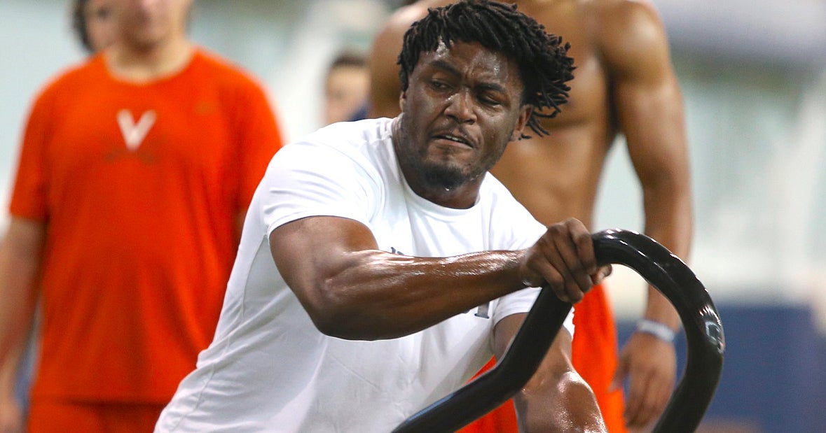 Teammates take D'Sean Perry, UVA freshmen OLBs under their wing