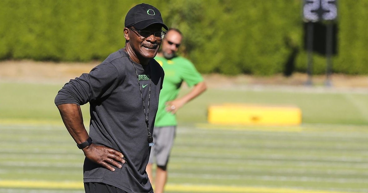 Bobby Williams provides latest on progress of team's tight ends