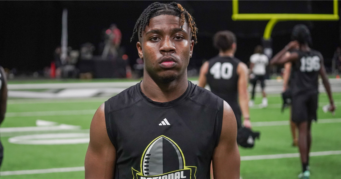 Young in-state WR Brayden Robinson a big fan of Evan Stewart, likes ...