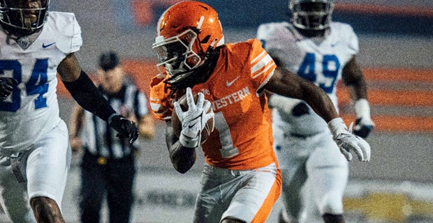 Texas A&M WR Tyrin Smith re-enters transfer portal after relocating ...