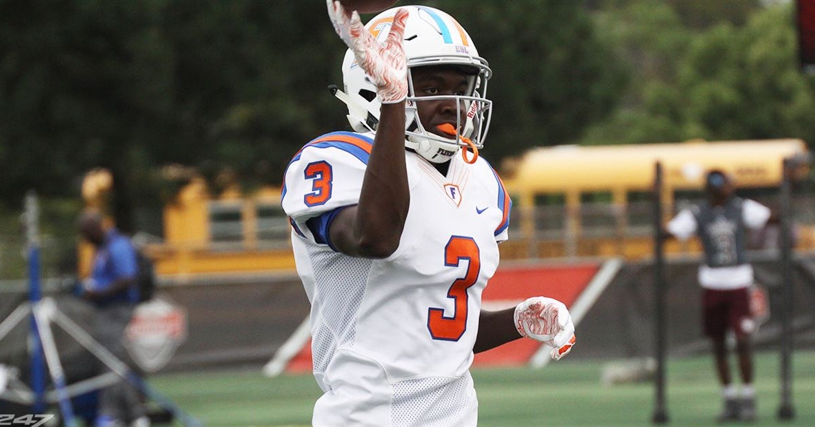 UCLA beats schools local and far for WR Keontez Lewis