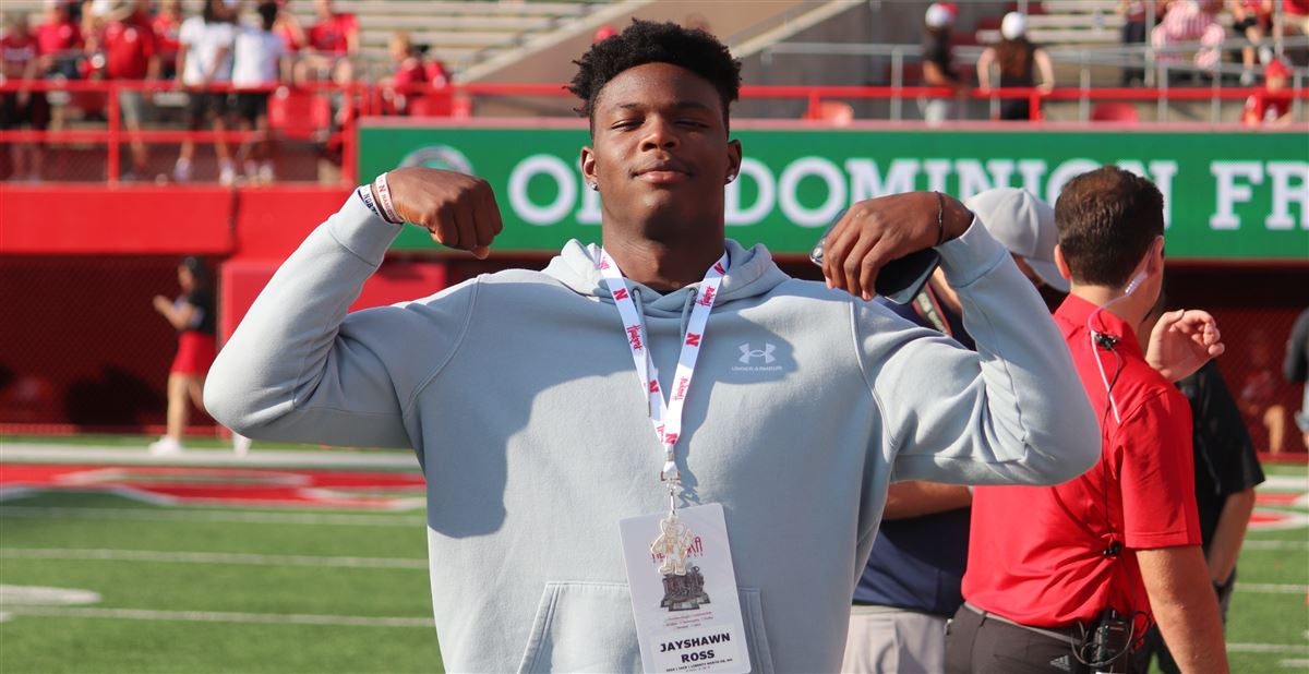 Jayshawn Ross, 4-star EDGE from KCMO, signs with Alabama