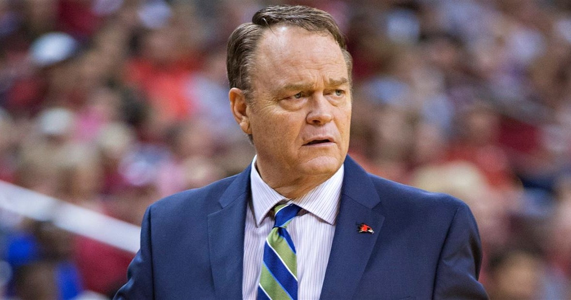 Missouri basketball coach Dennis Gates hiring Dickey Nutt as assistant ...