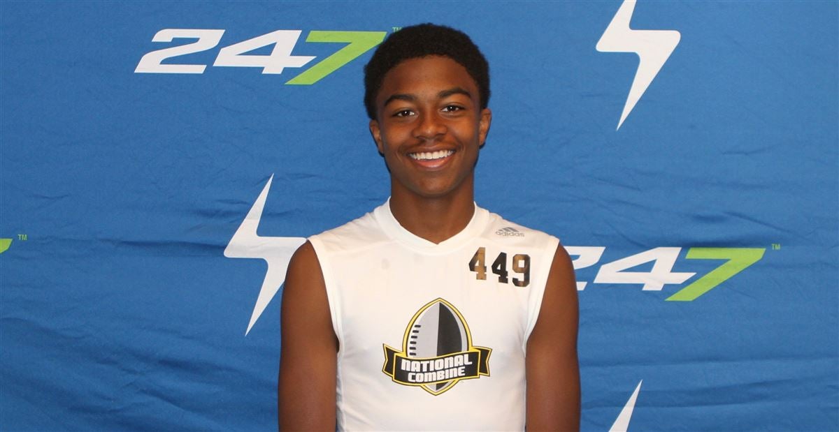 '21 ATH Ceyair Wright lands first two Pac-12 offer