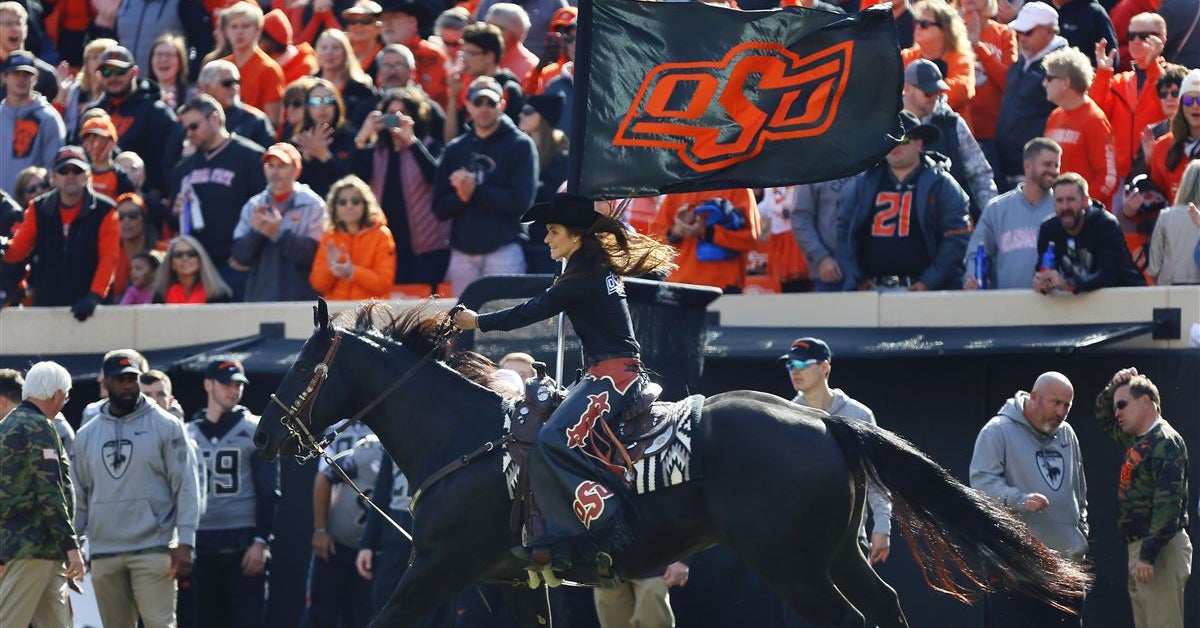 Pokes first to offer 2023 defensive lineman Ricky Lolohea