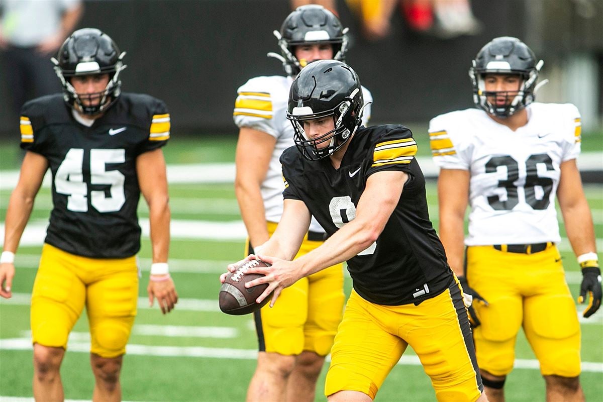 Iowa Football: 22 most important Hawkeyes for 2022: No. 15 Tory Taylor