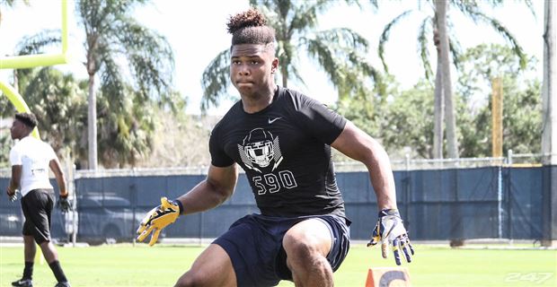 Twitter Reacts to Anthony Solomon's Commitment