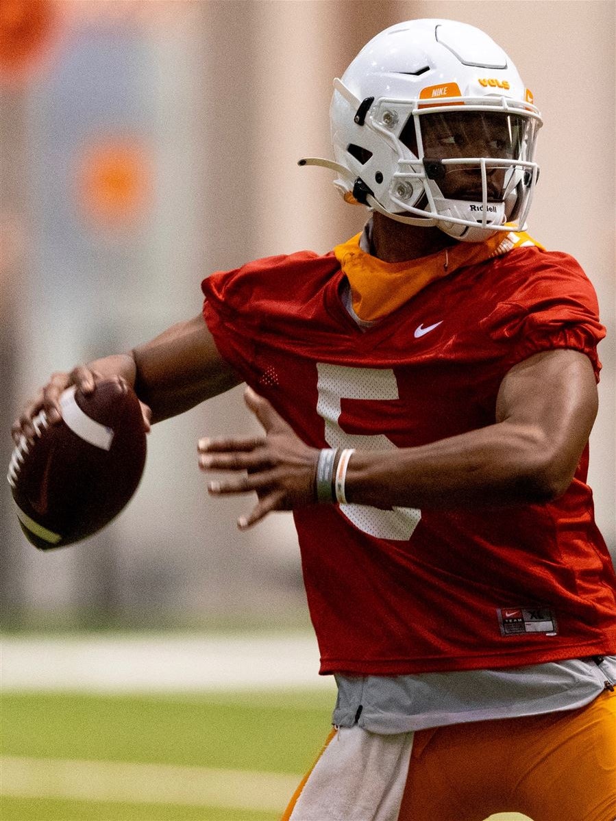 Pro Football Focus reveals pick, ranking for Tennessee's starting QB