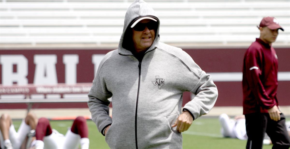 Georgia football hires former Texas A&M OC Darrell Dickey for analyst role