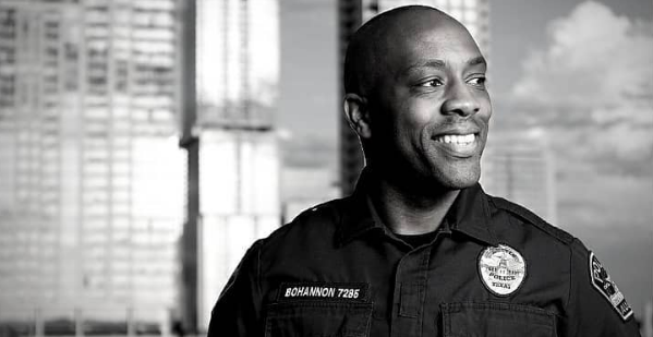 Old Coug Jeremy Bohannon: Building a bridge between Black & blue