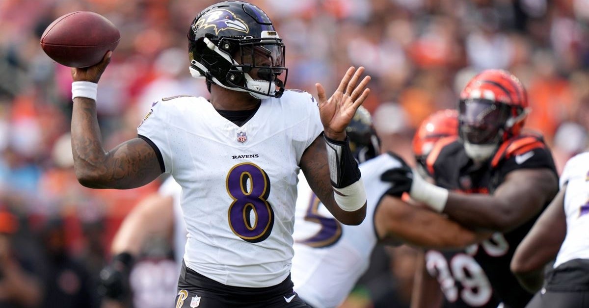 WATCH: Lamar Jackson forced to silence MVP chants as Ravens close out ...