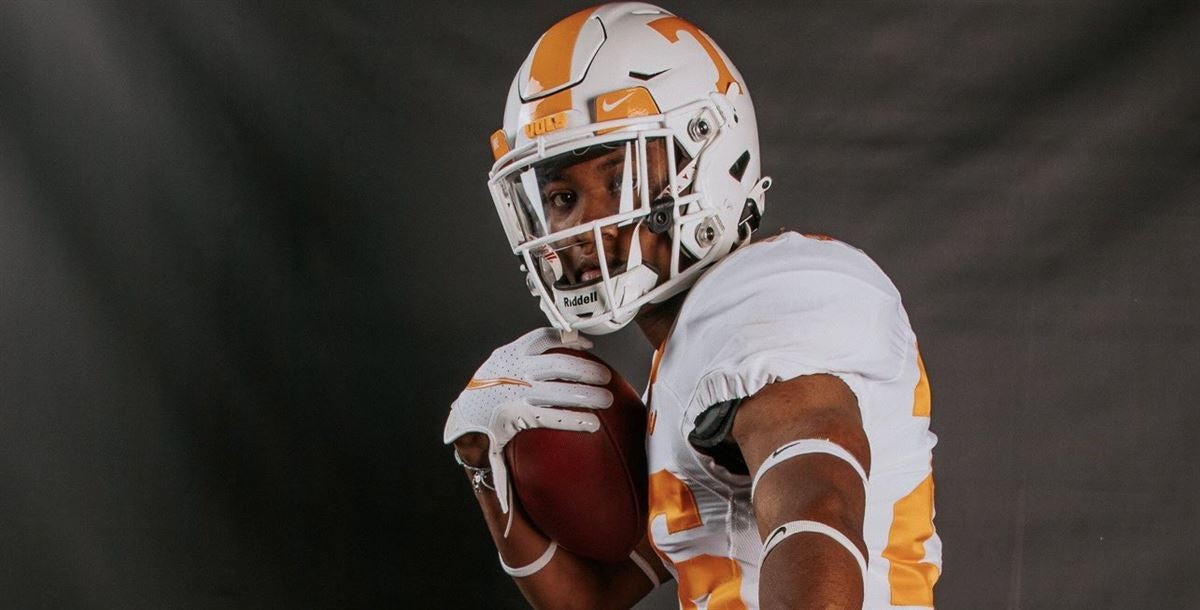 In-state running back commits to Tennessee as preferred walk-on