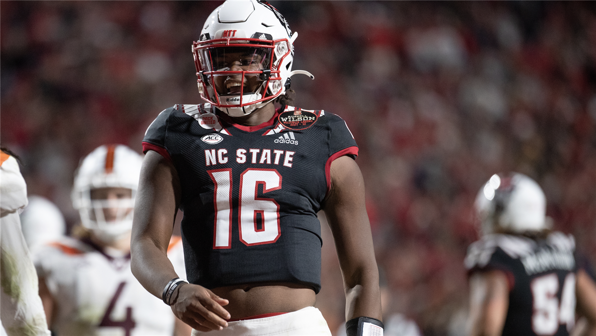 NC State QB MJ Morris choosing to redshirt shifts balance of power in ...