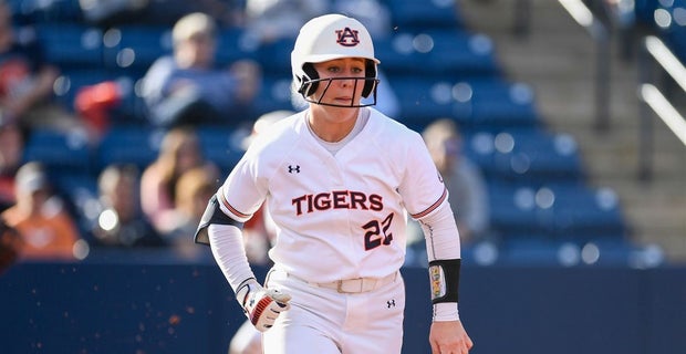 Hitting woes continue as Auburn softball team falls at Texas A&M