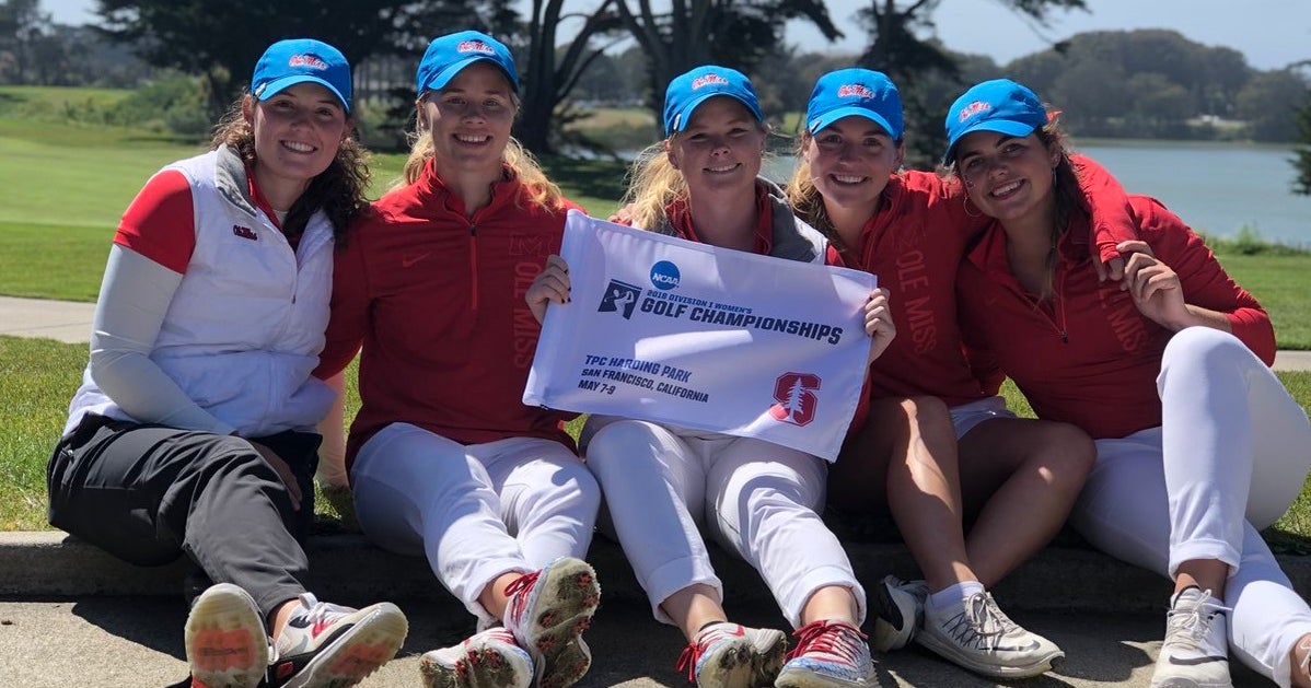 Women's Golf Advances To NCAA Championships