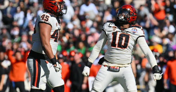 Oregon State Football 2023 Position Review: Outside Linebackers