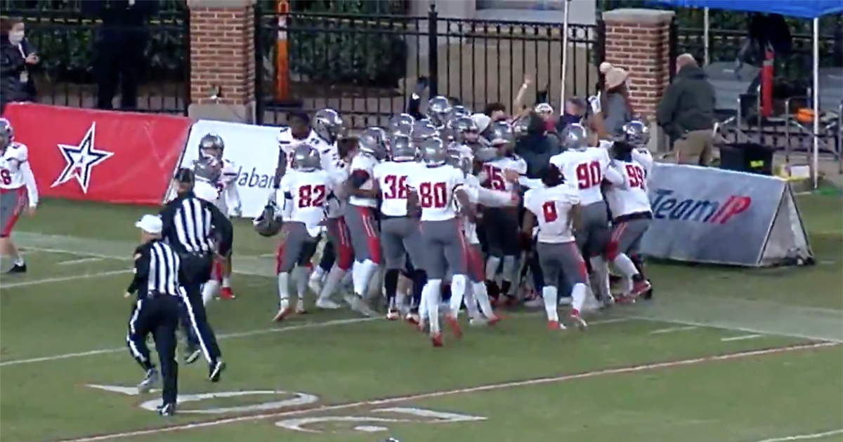 WATCH: Alabama state championship game ends with wild sequence