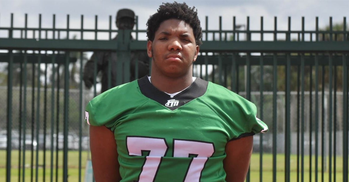 Fresh off opening his recruitment up, Florida is set to host OL Joel Ervin
