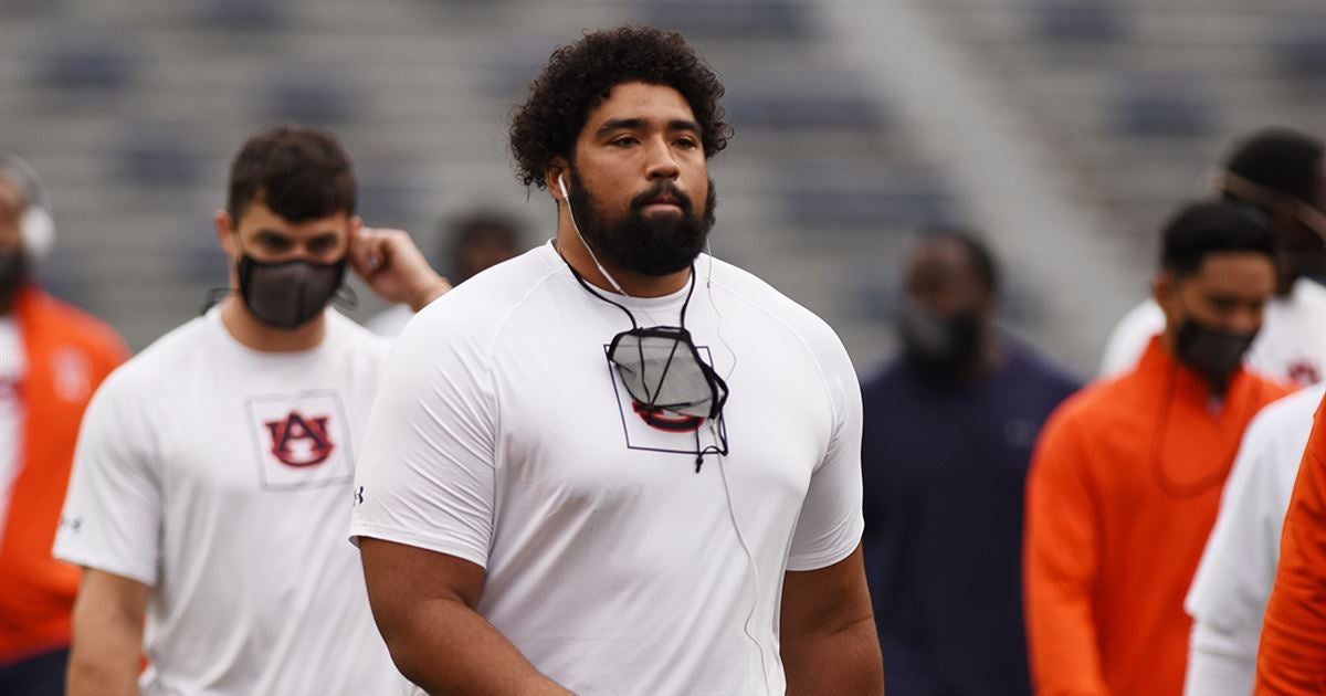 Auburn starting OL Brandon Council out for the season