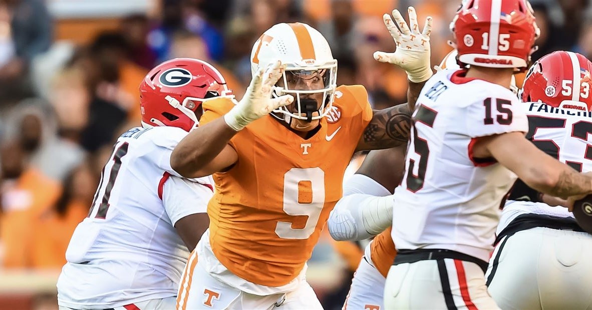 Portal Spotlight: DE Tyler Baron is a portal option who can take Miami ...