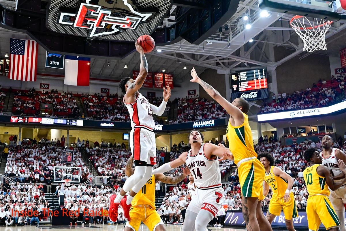 One Final Look at the 2021-2022 Red Raider Basketball Team