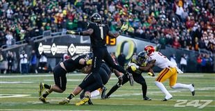Tui Talia, Oregon, Strong-Side Defensive End